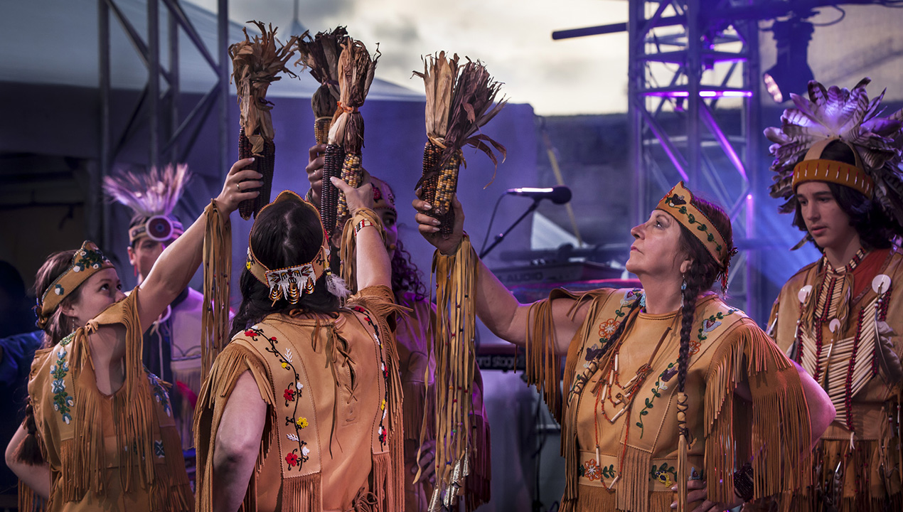 Les riches cultures autochtones à l'honneur à KWE! — Quoi faire au Québec